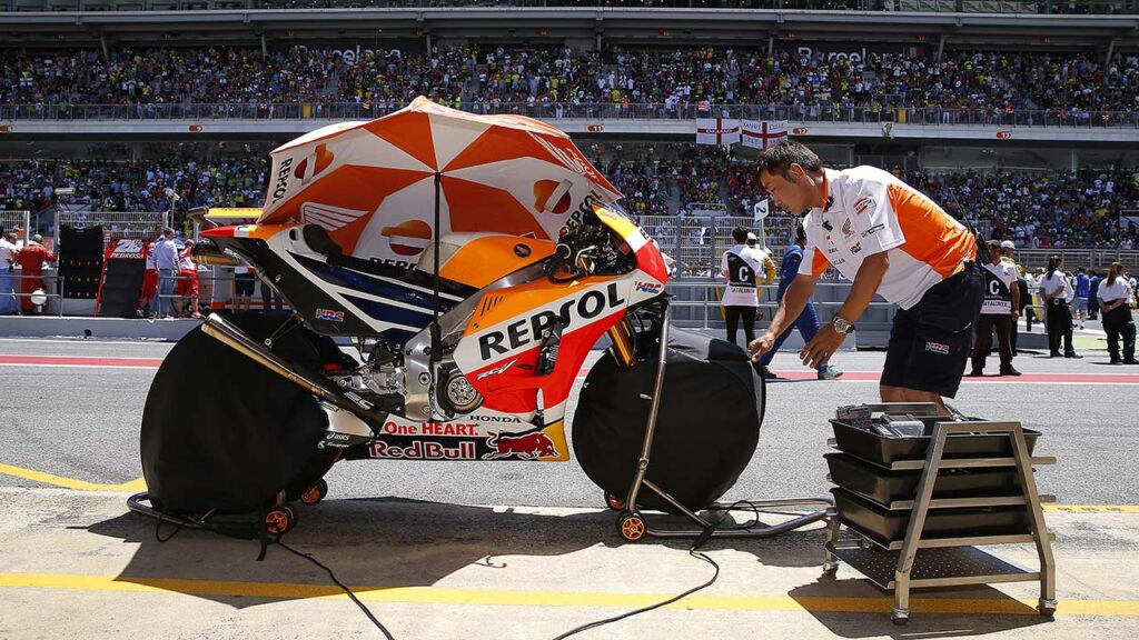 RaceReady Tyre Warmer Blankets - Two Tyres - Discount motorcycle tyres